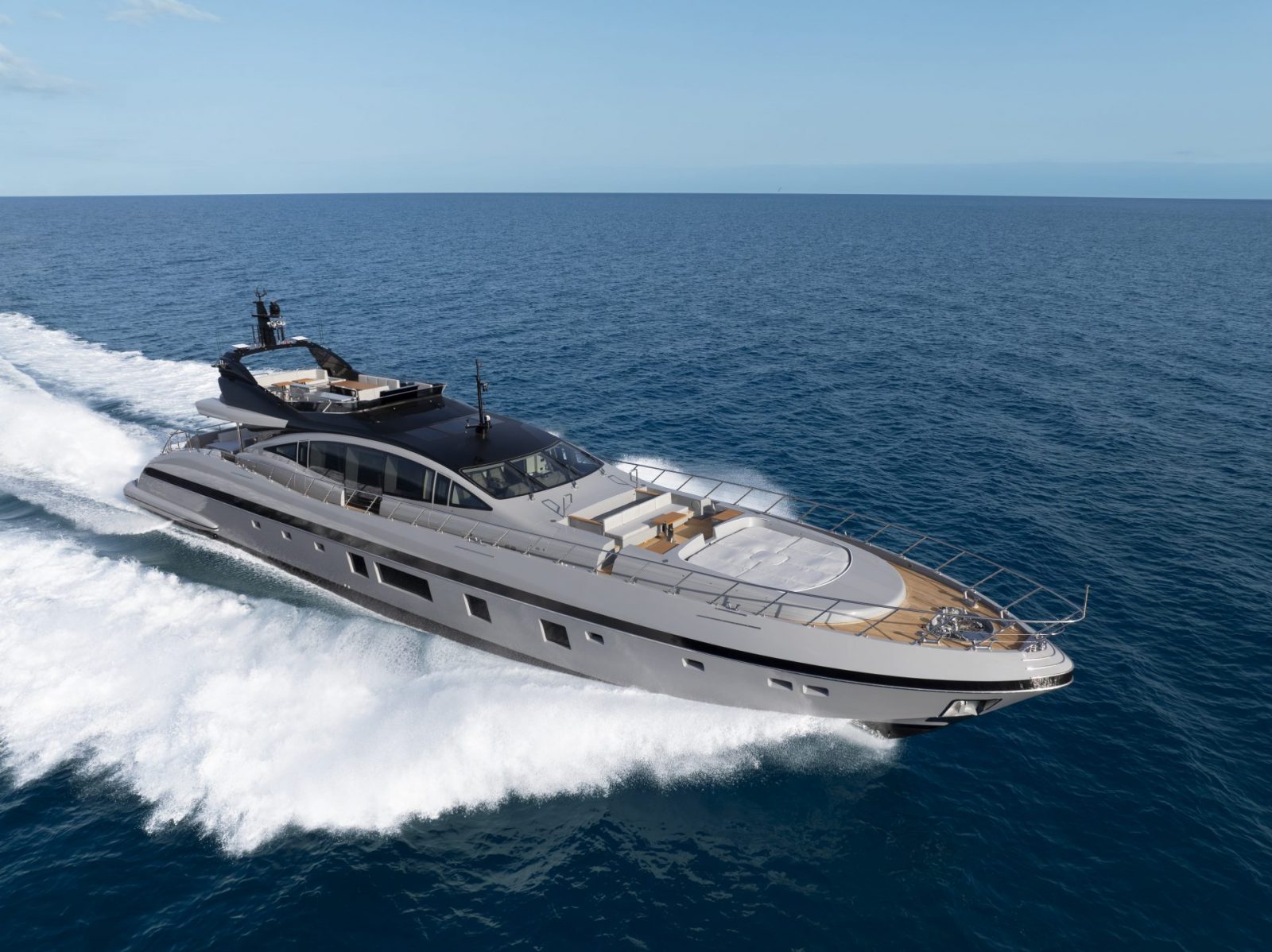 Mangusta Maxi Open: luxury open yachts | Mangusta Yachts