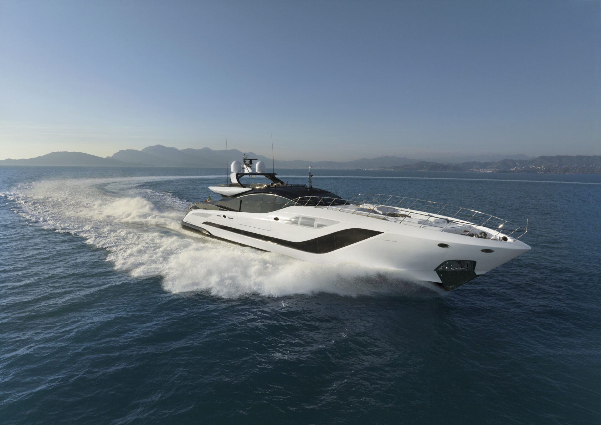 Mangusta Maxi Open: luxury open yachts | Mangusta Yachts