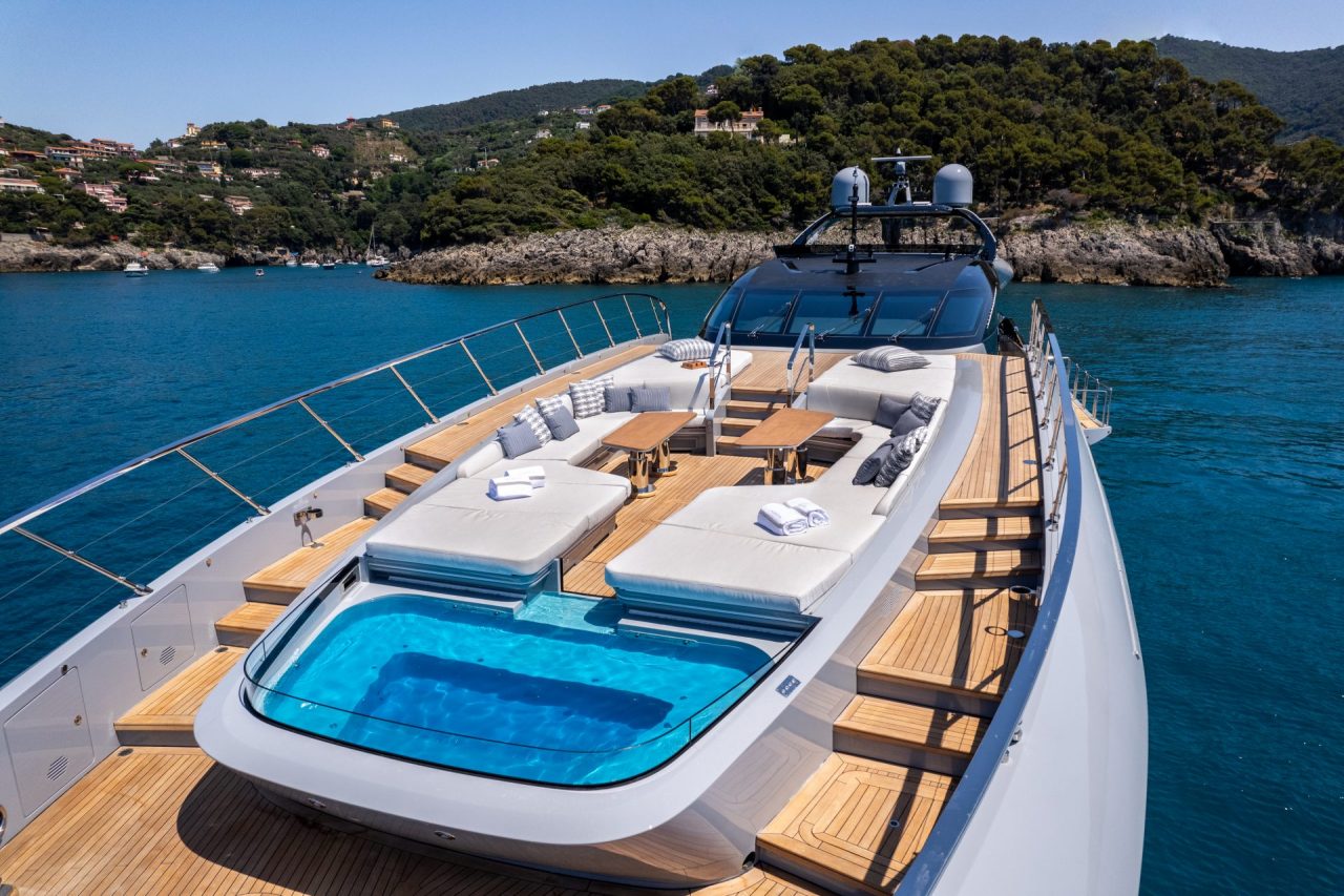 Mangusta Maxi Open 165 REV # 3 | Mangusta Yachts